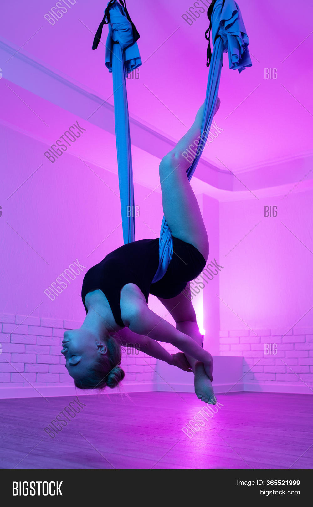 Tender Fit Young Woman Image & Photo (Free Trial) | Bigstock