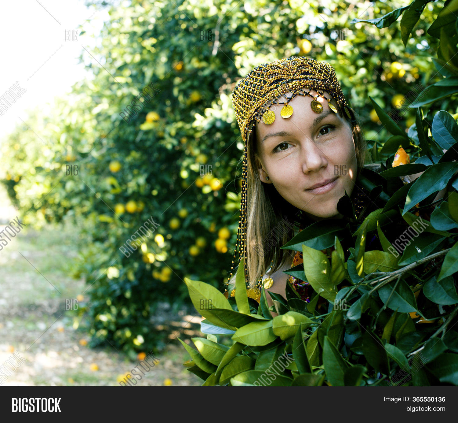 Pretty Islam Woman Image & Photo (Free Trial) | Bigstock