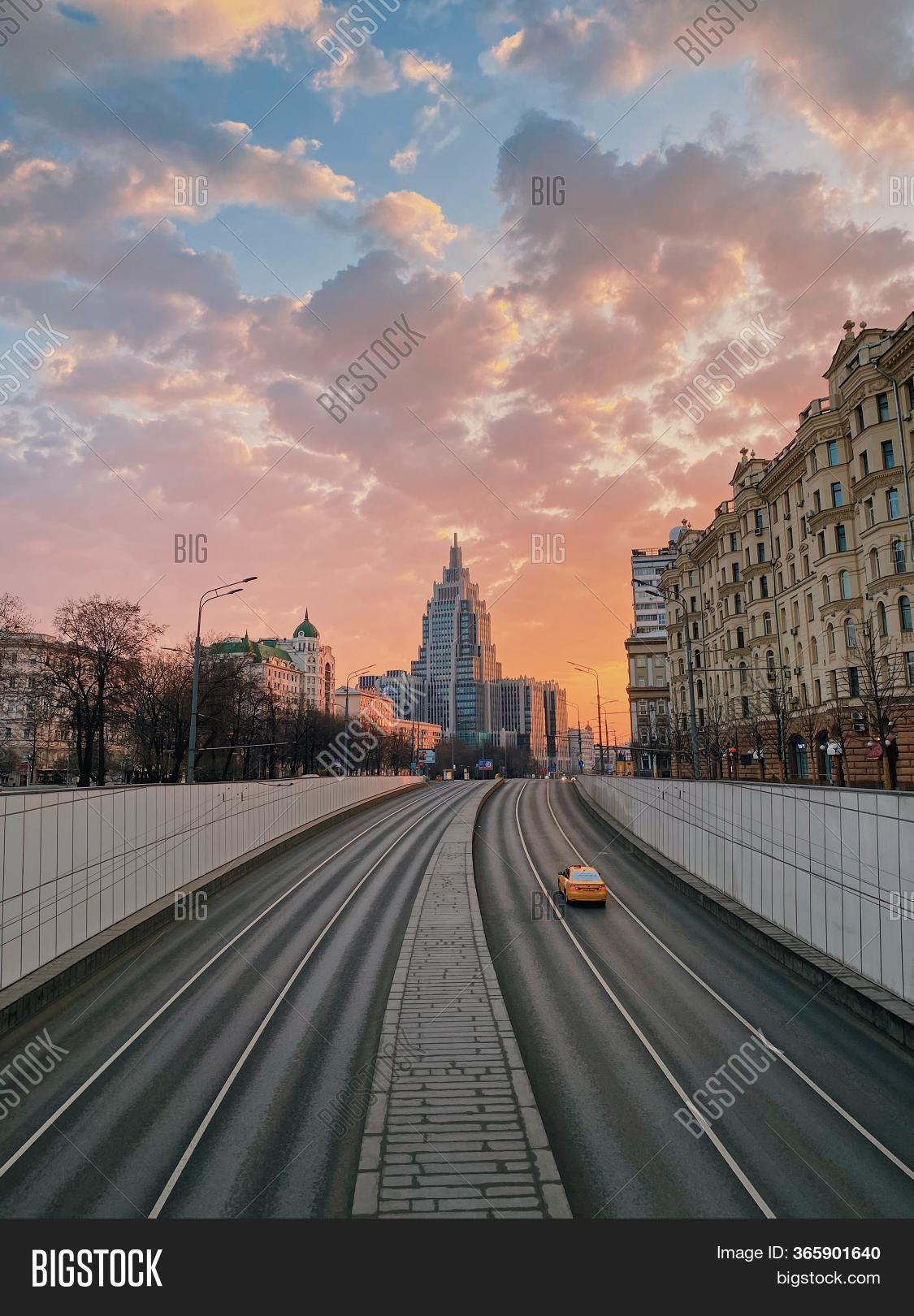 Empty Moscow Streets Image & Photo (Free Trial) | Bigstock