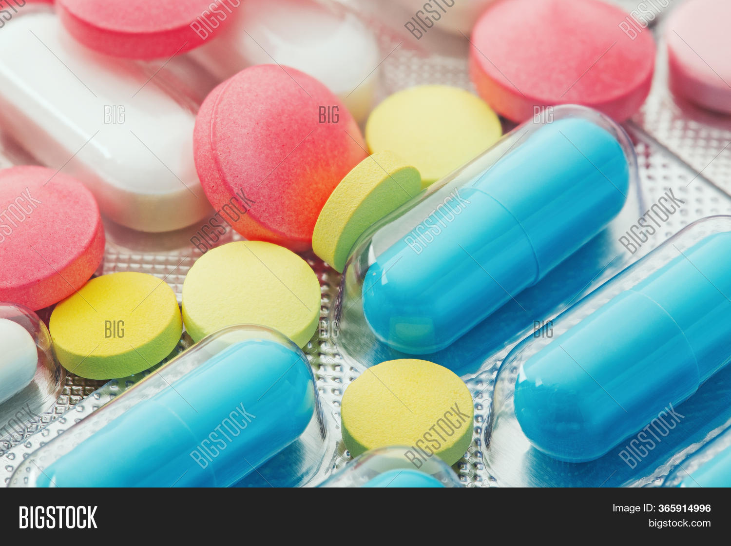 Pile Medical Pills Red Image & Photo (Free Trial) | Bigstock