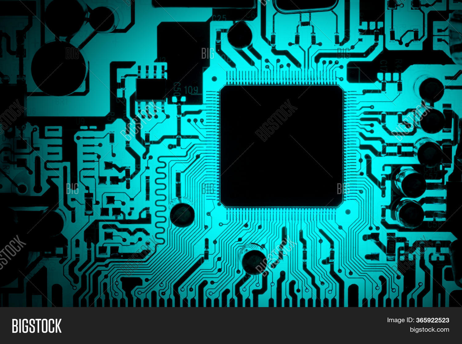 Chip Microprocessor On Image & Photo (Free Trial) | Bigstock