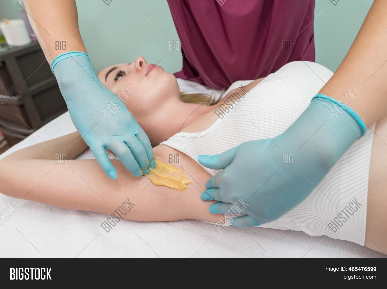 Depilation 图片和照片（免费试用） | Bigstock