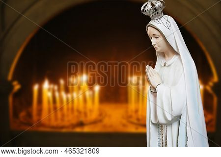Mother Mary Pray. Image & Photo (Free Trial) | Bigstock