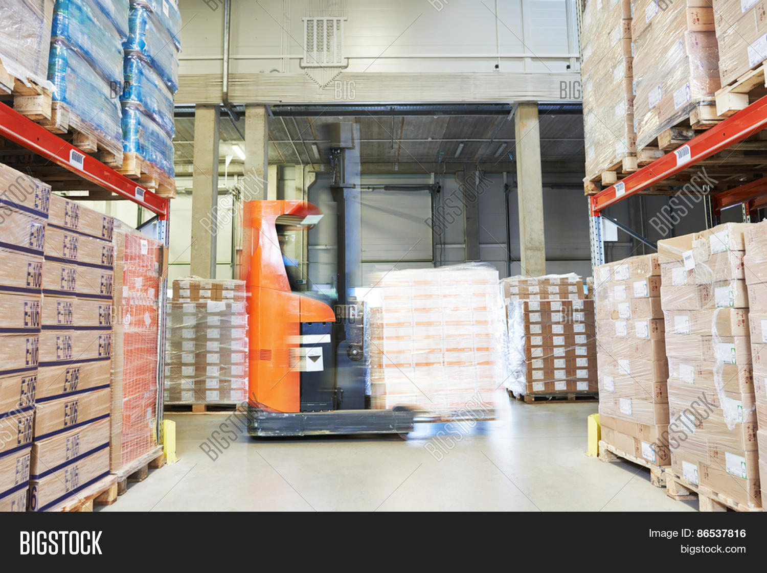 Stacker Loader Moving Image & Photo (Free Trial) | Bigstock