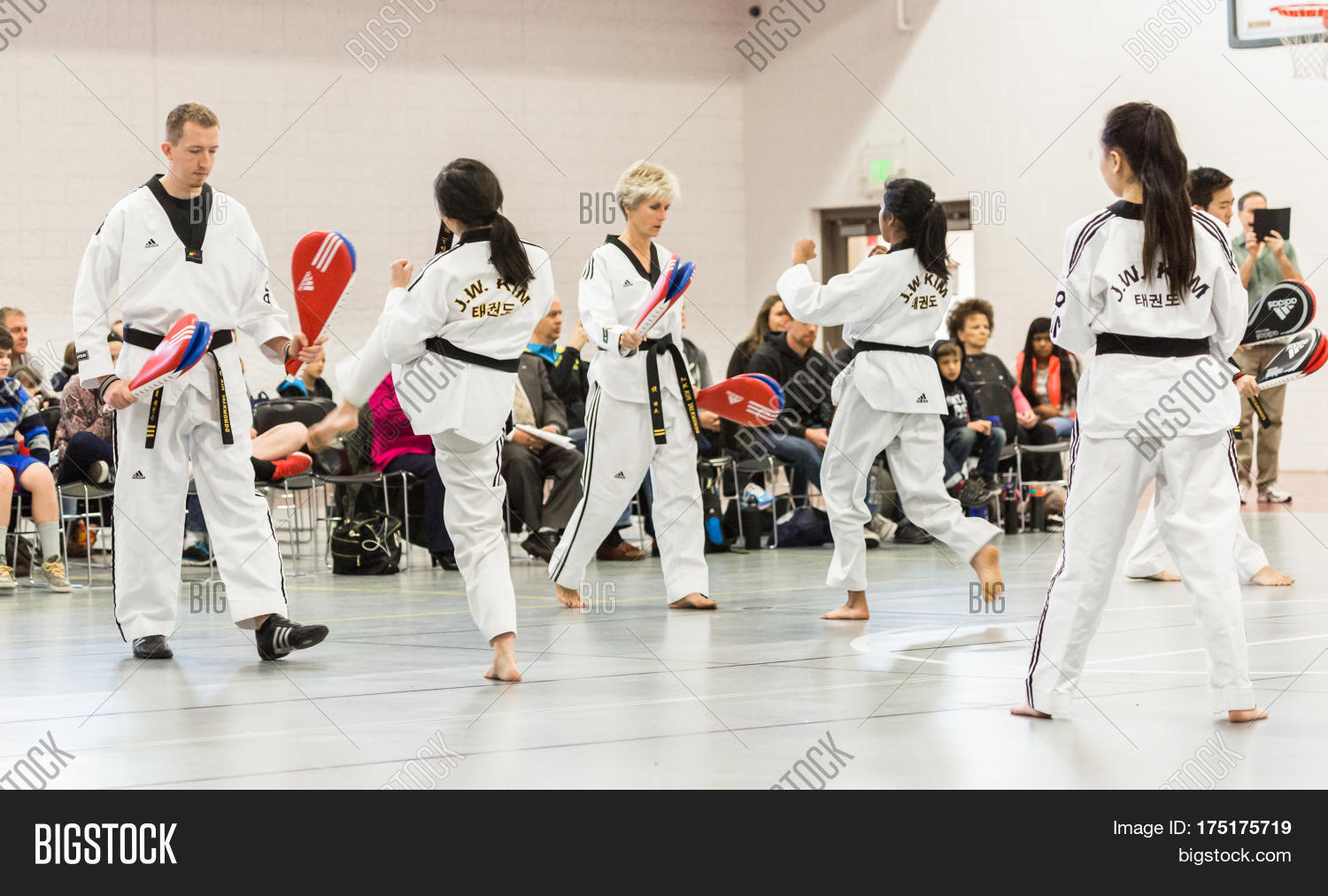 Tae Kwon Do Image & Photo (Free Trial) | Bigstock