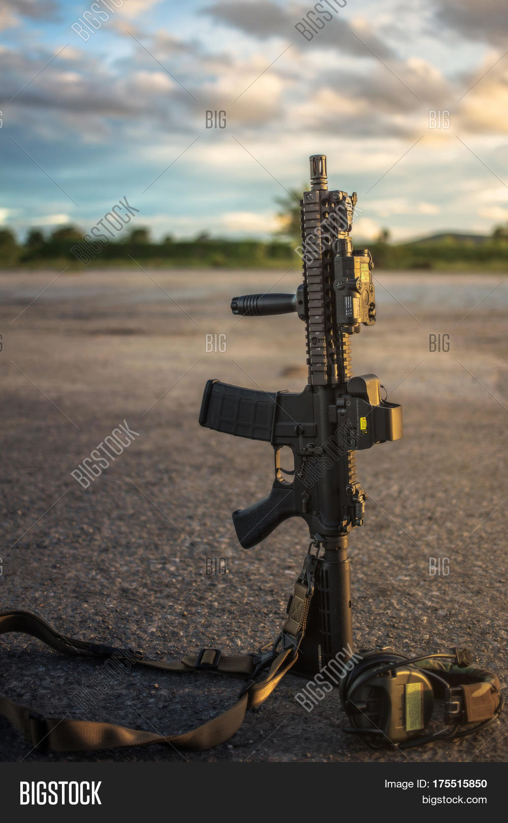 Assault Rifle Ar15 Image & Photo (Free Trial) | Bigstock