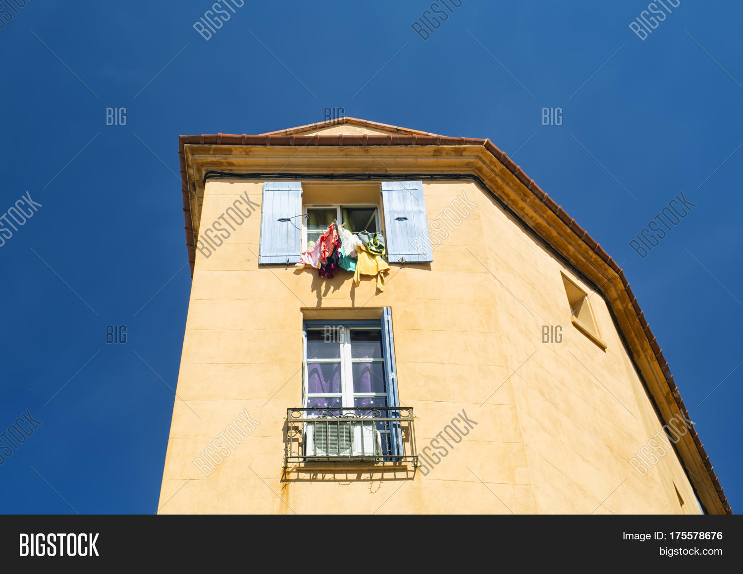 House Open Windows. Image & Photo (Free Trial) | Bigstock