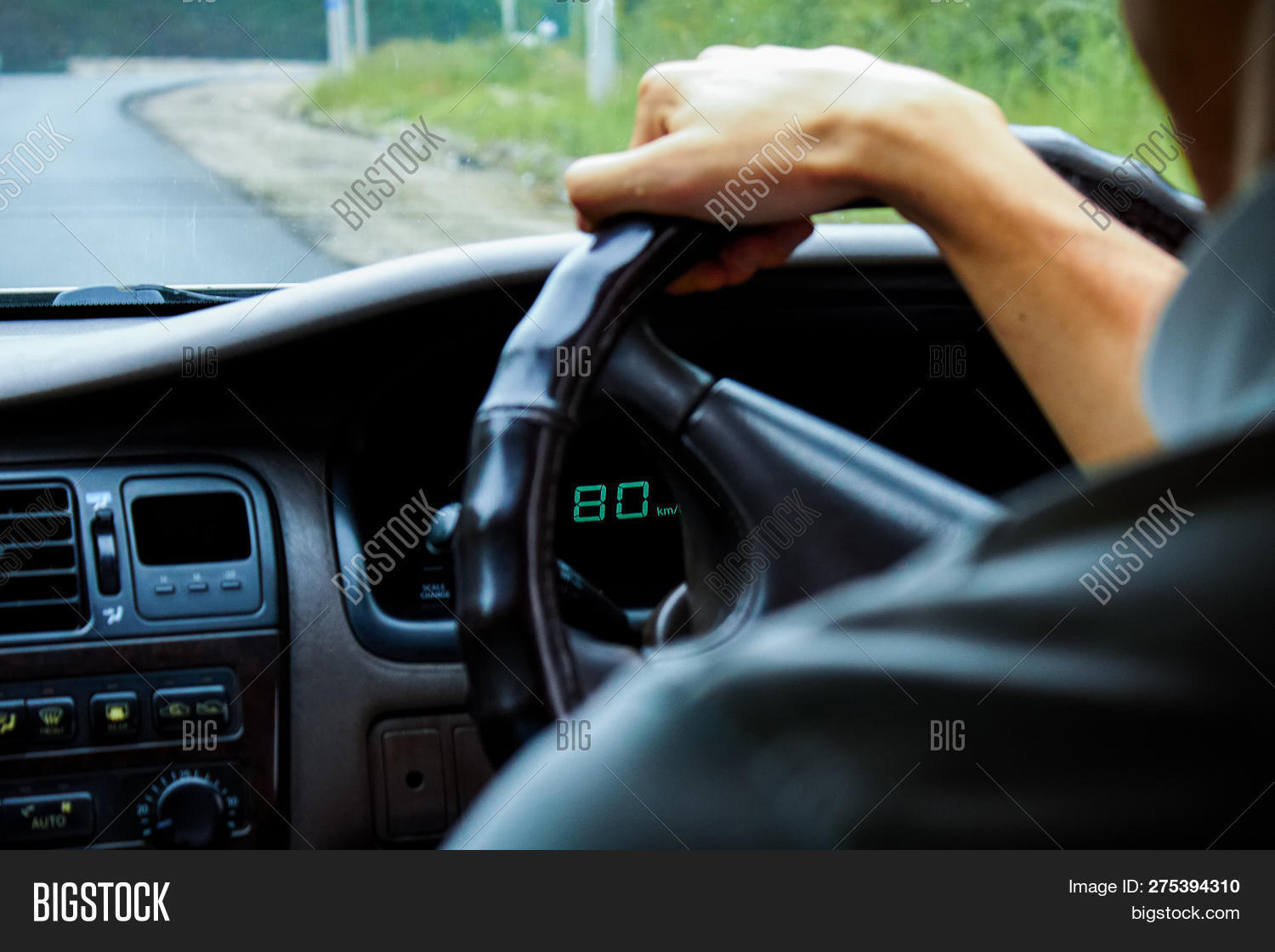 Steering Wheel Speed Image & Photo (Free Trial) | Bigstock
