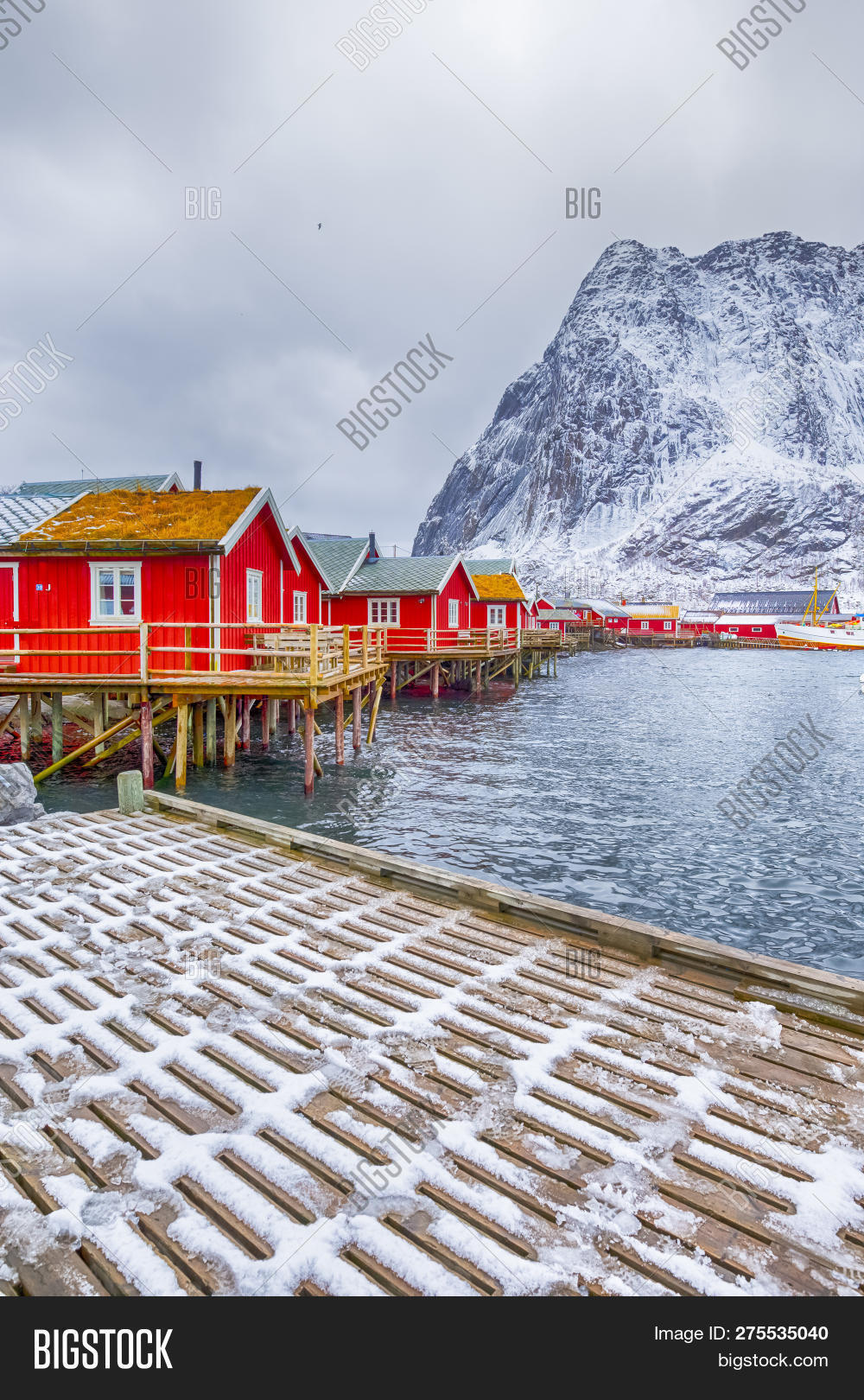 Red Rorbu Houses Image & Photo (Free Trial) | Bigstock