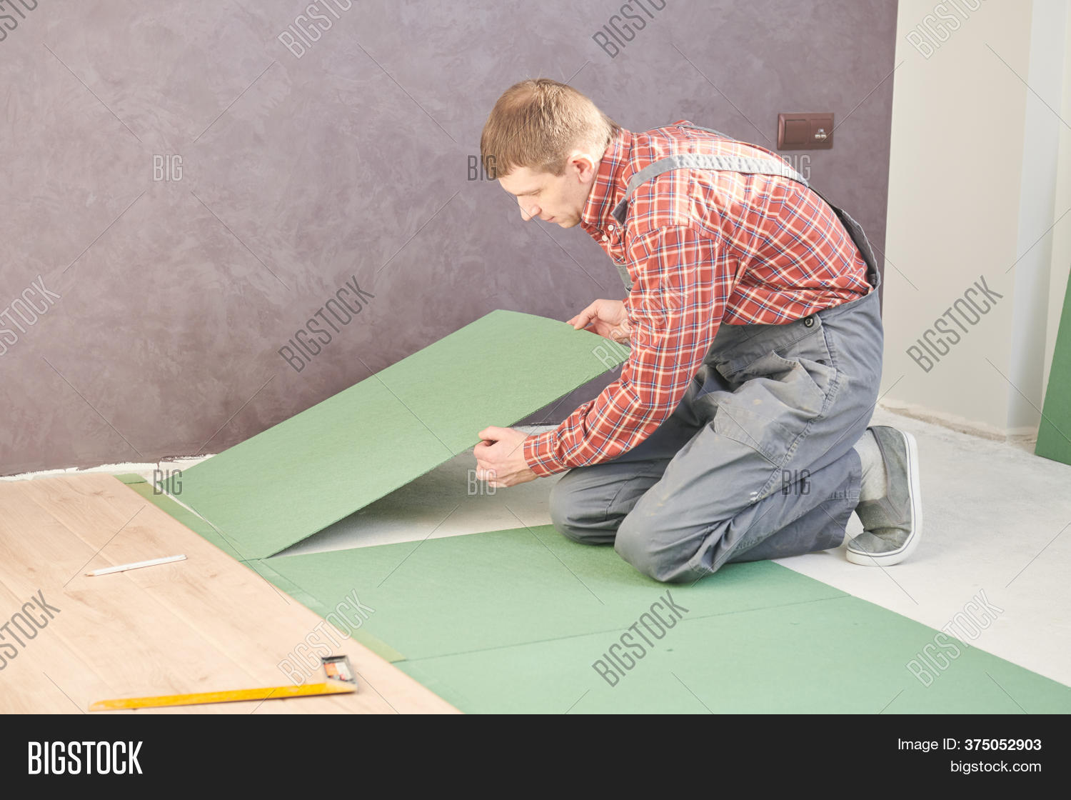 Worker Laying Laminate Image & Photo (Free Trial) | Bigstock