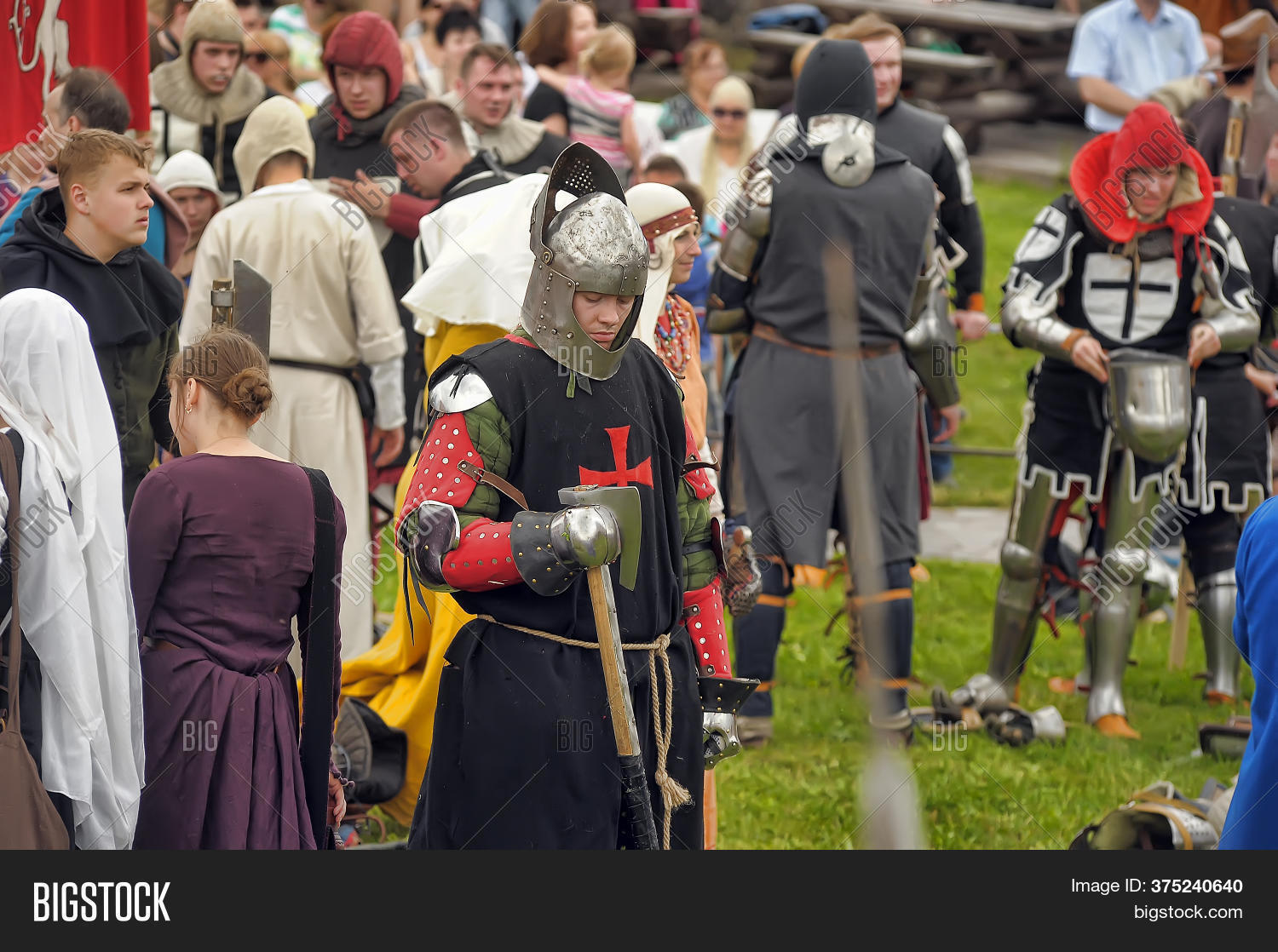 People Medieval Image & Photo (Free Trial) | Bigstock