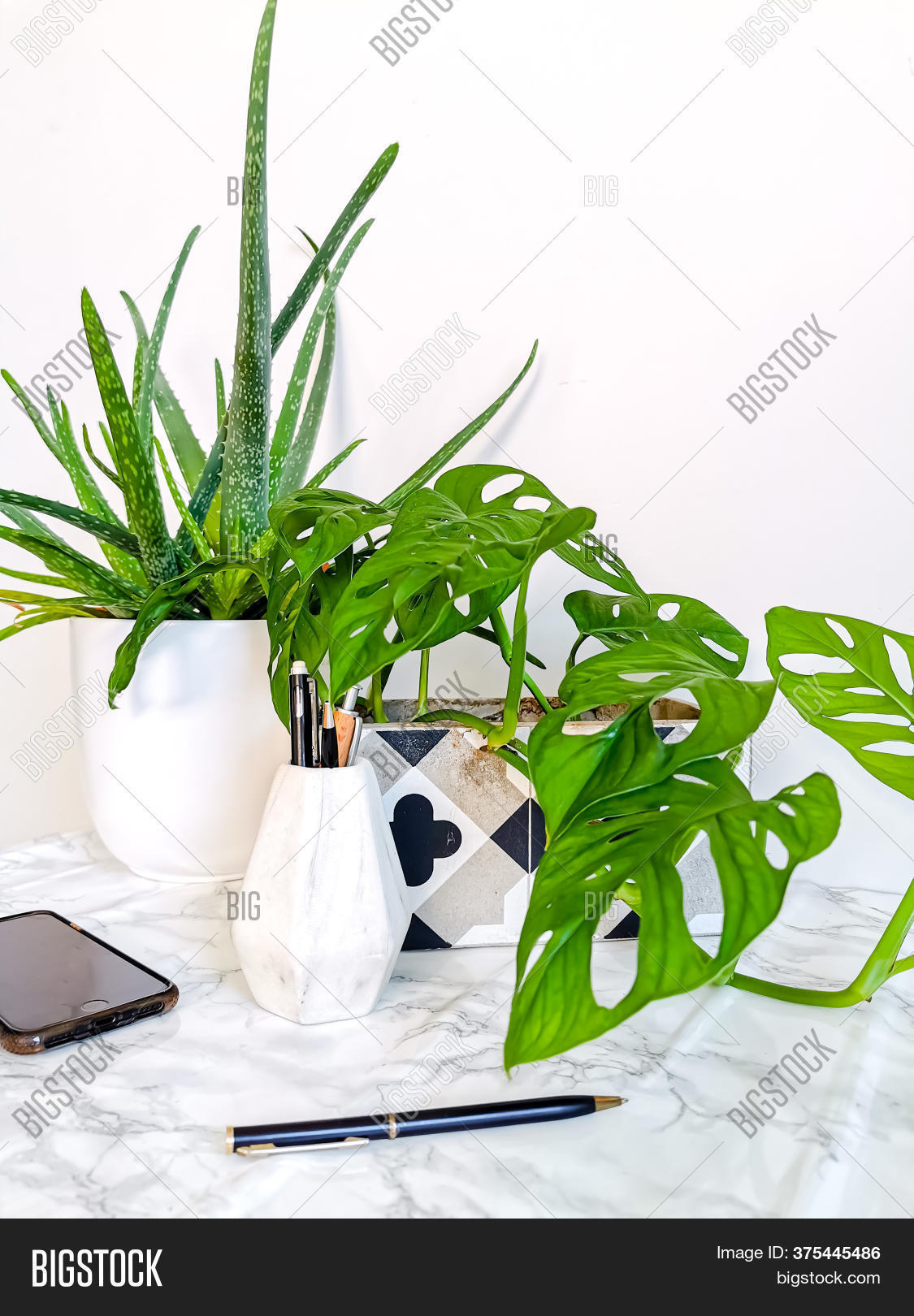 White Clean Work Desk Image & Photo (Free Trial) | Bigstock