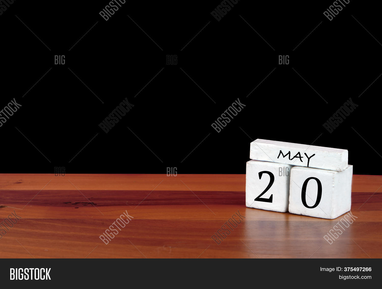 20 May Calendar Month Image & Photo (Free Trial) | Bigstock