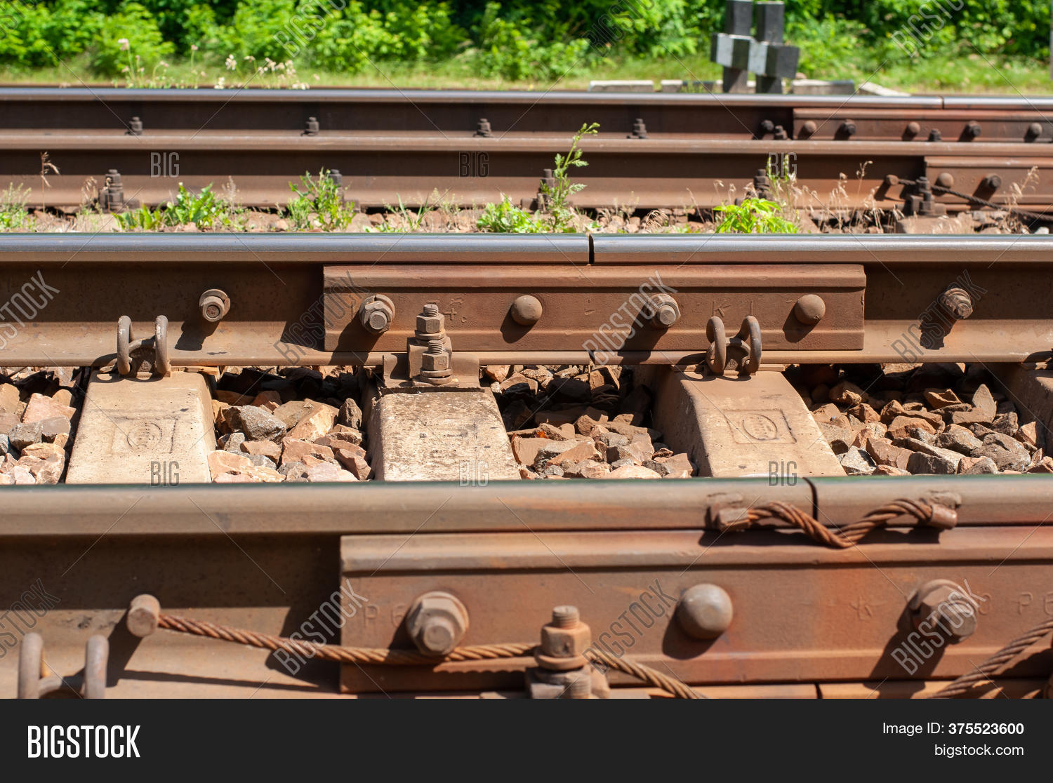 Rail Rail Fastener Image & Photo (Free Trial) | Bigstock