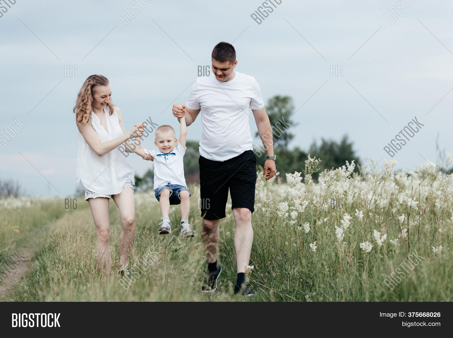 Moment Lifting Son Image & Photo (Free Trial) | Bigstock