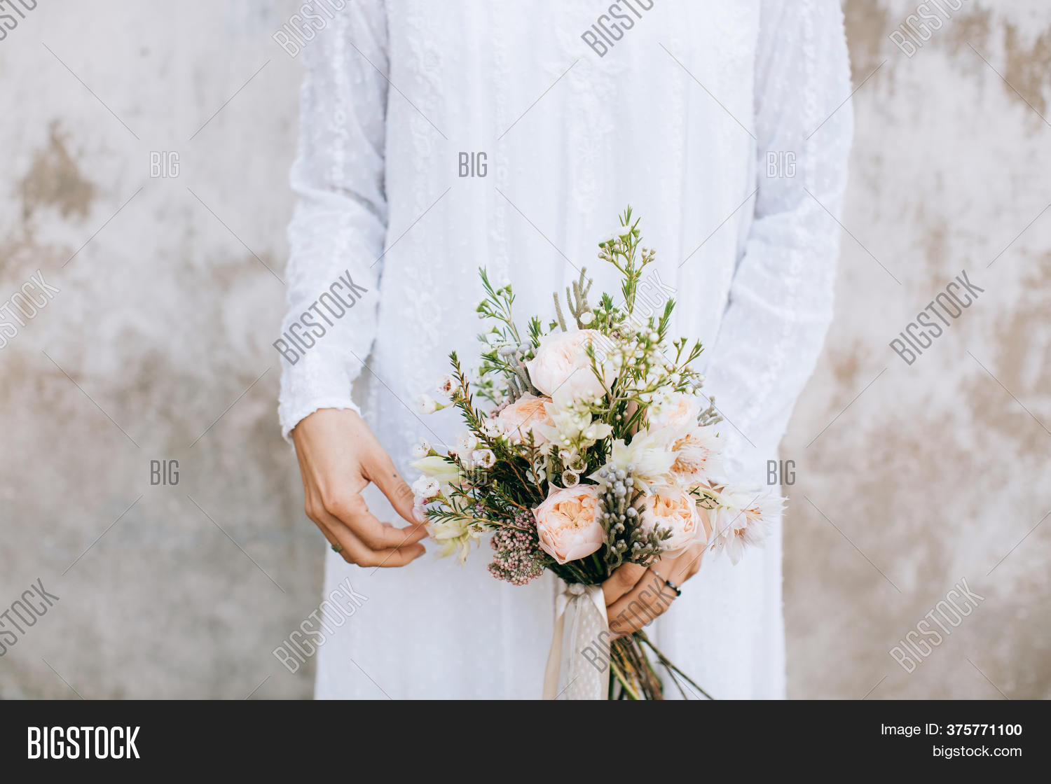 Bride Holding Wedding Image & Photo (Free Trial) | Bigstock