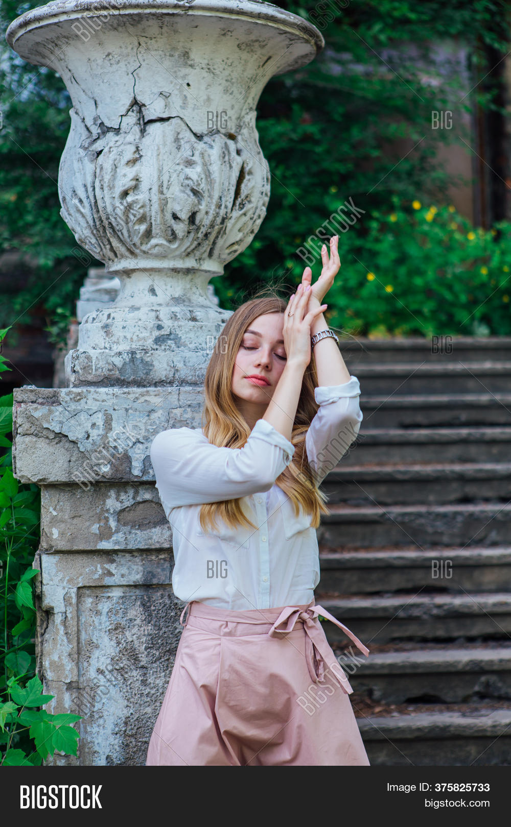 Portrait Girl Standing Image & Photo (Free Trial) | Bigstock