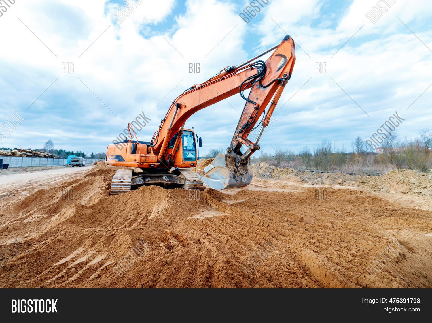 Excavator Dig Trenches Image & Photo (Free Trial) | Bigstock
