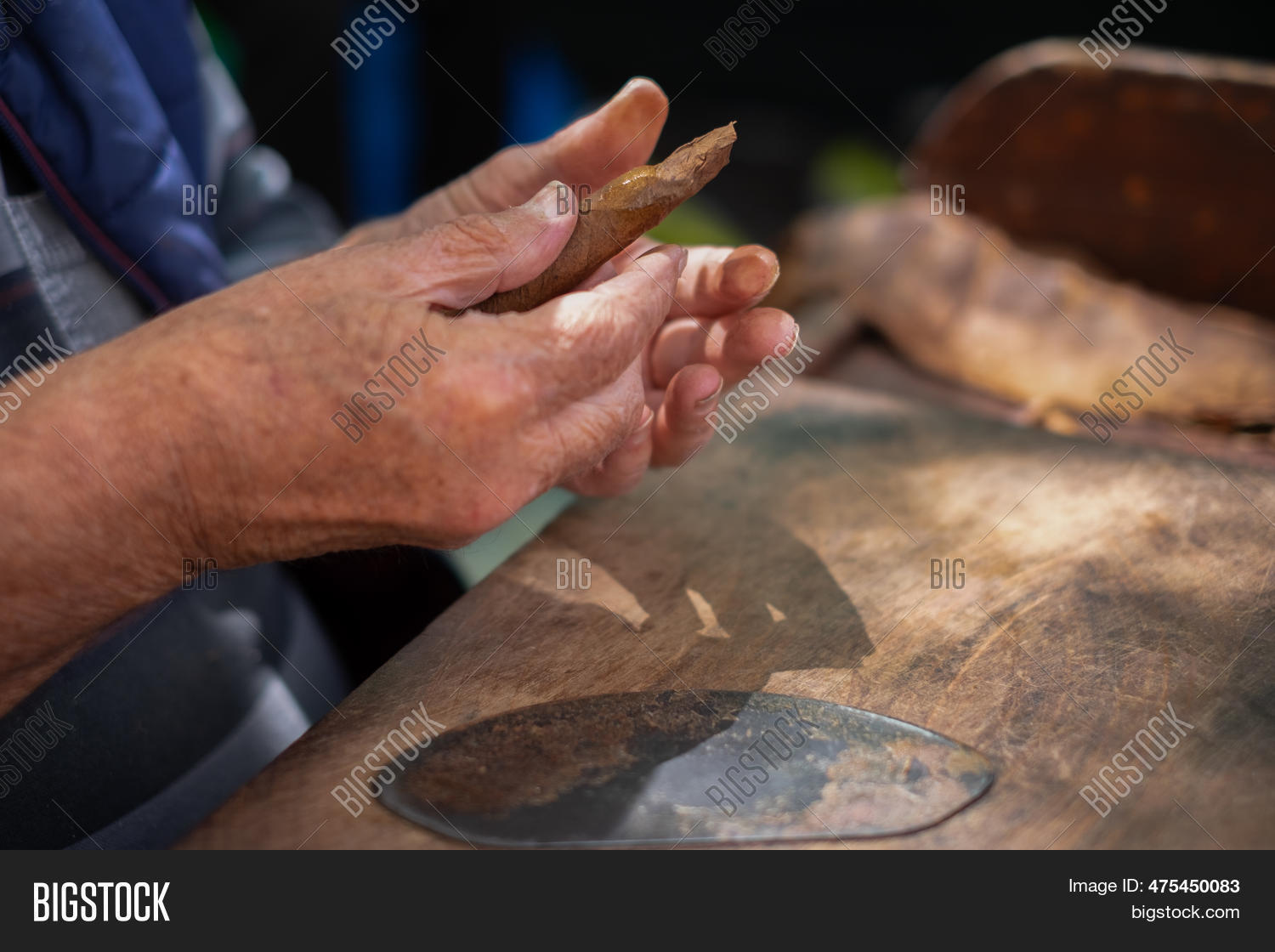 Process Making 图片和照片（免费试用） | Bigstock