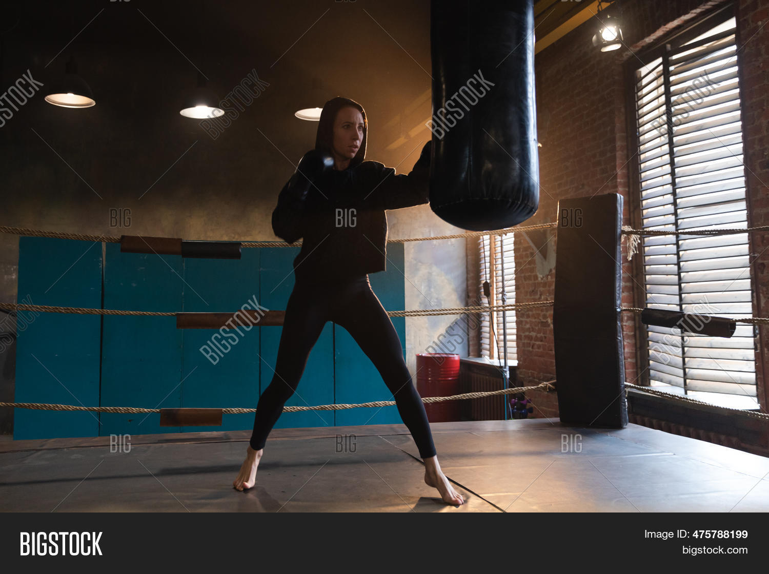 Women Self Defense Image & Photo (Free Trial) | Bigstock