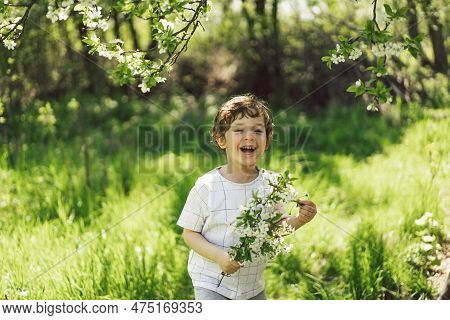 Spring Activities Images, Illustrations & Vectors (Free) - Bigstock