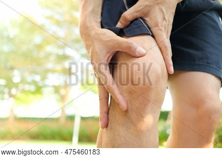 Knee Pain .man Sitting Image & Photo (Free Trial) | Bigstock