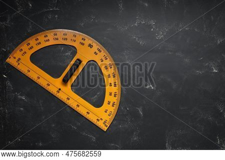 Protractor Measuring Image & Photo (Free Trial) | Bigstock