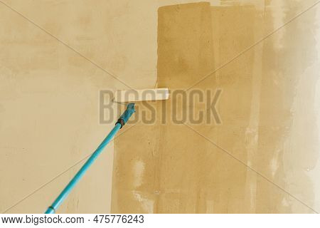 Process Priming Walls Image & Photo (Free Trial) | Bigstock