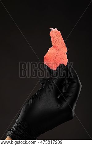 Waxing. Cosmetologist Image & Photo (Free Trial) | Bigstock