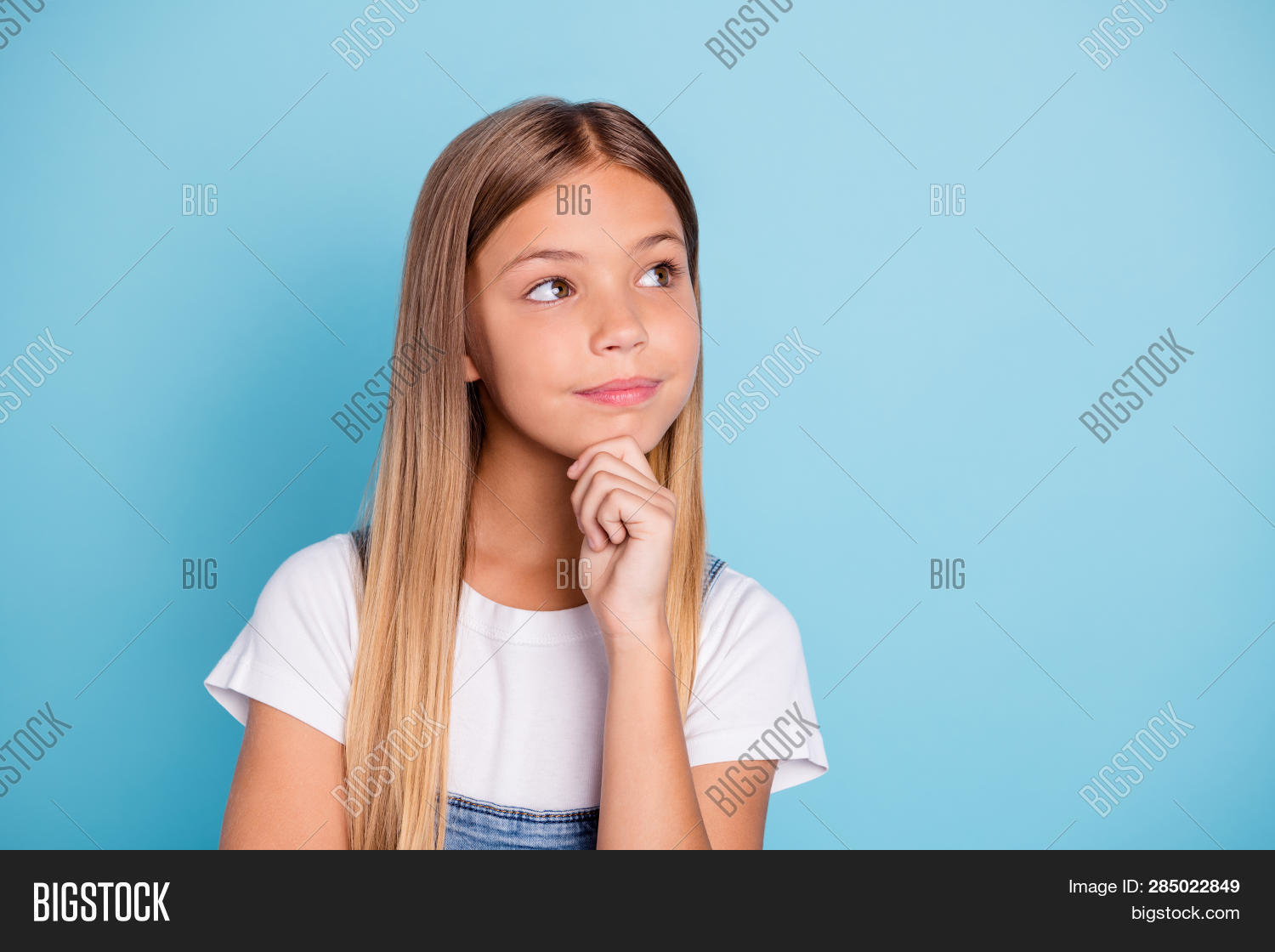 Close- Portrait Her Image & Photo (Free Trial) | Bigstock