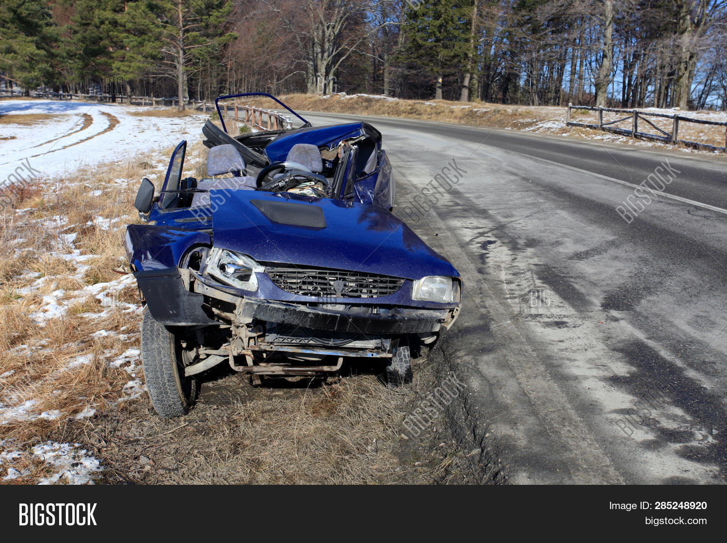 Front Blue Car Damaged Image & Photo (Free Trial) | Bigstock
