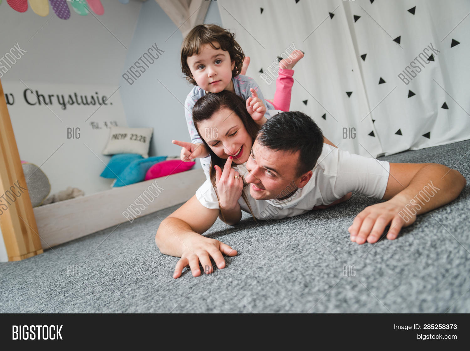 Smiling Happy Family Image & Photo (Free Trial) | Bigstock