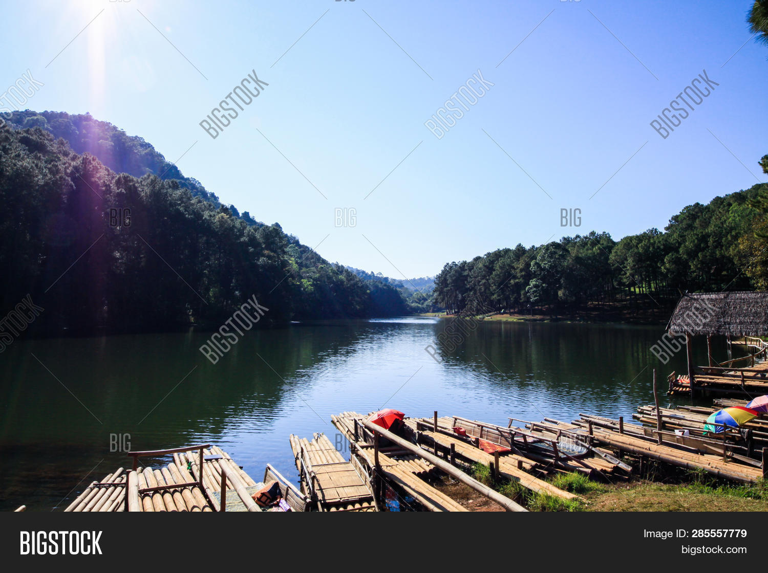 Beautiful Scene Raft Image & Photo (Free Trial) | Bigstock