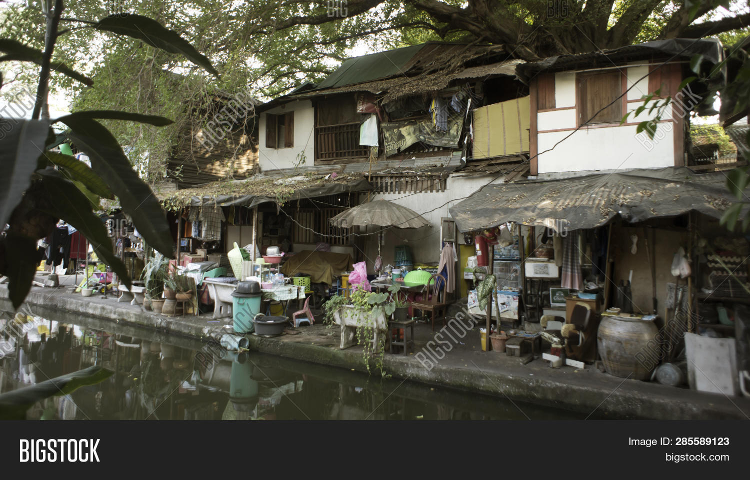 Slums House Poor Image & Photo (Free Trial) | Bigstock