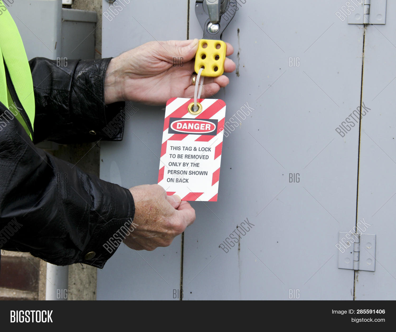 Electrician Locks Out Image & Photo (Free Trial) | Bigstock