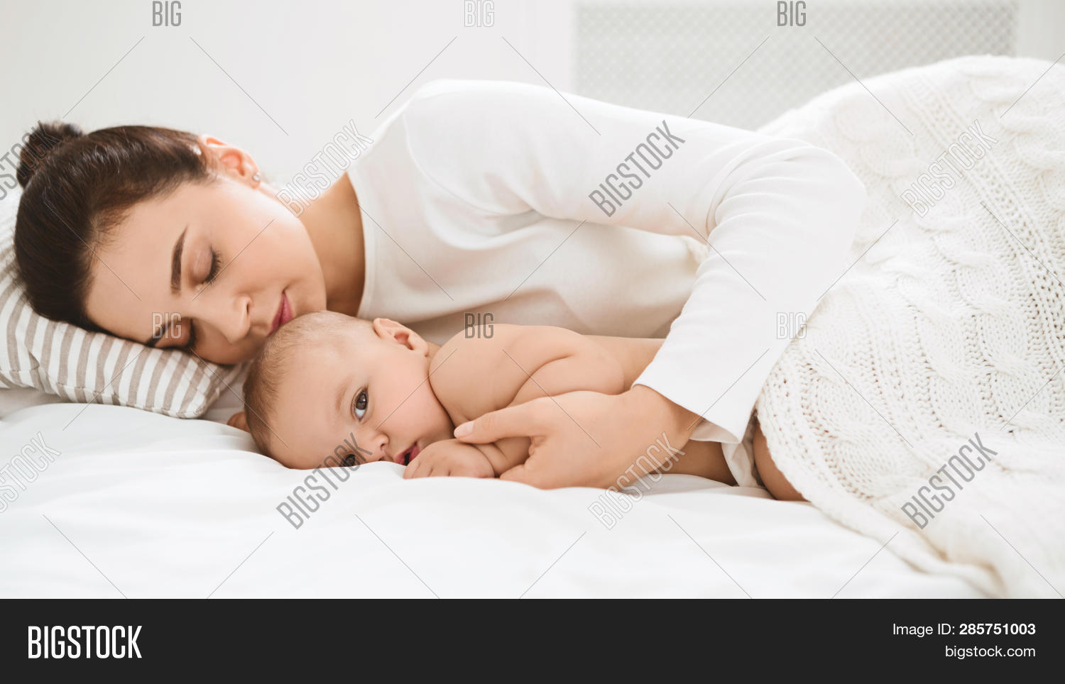 Baby Awake. Tired Mom Image & Photo (Free Trial) | Bigstock