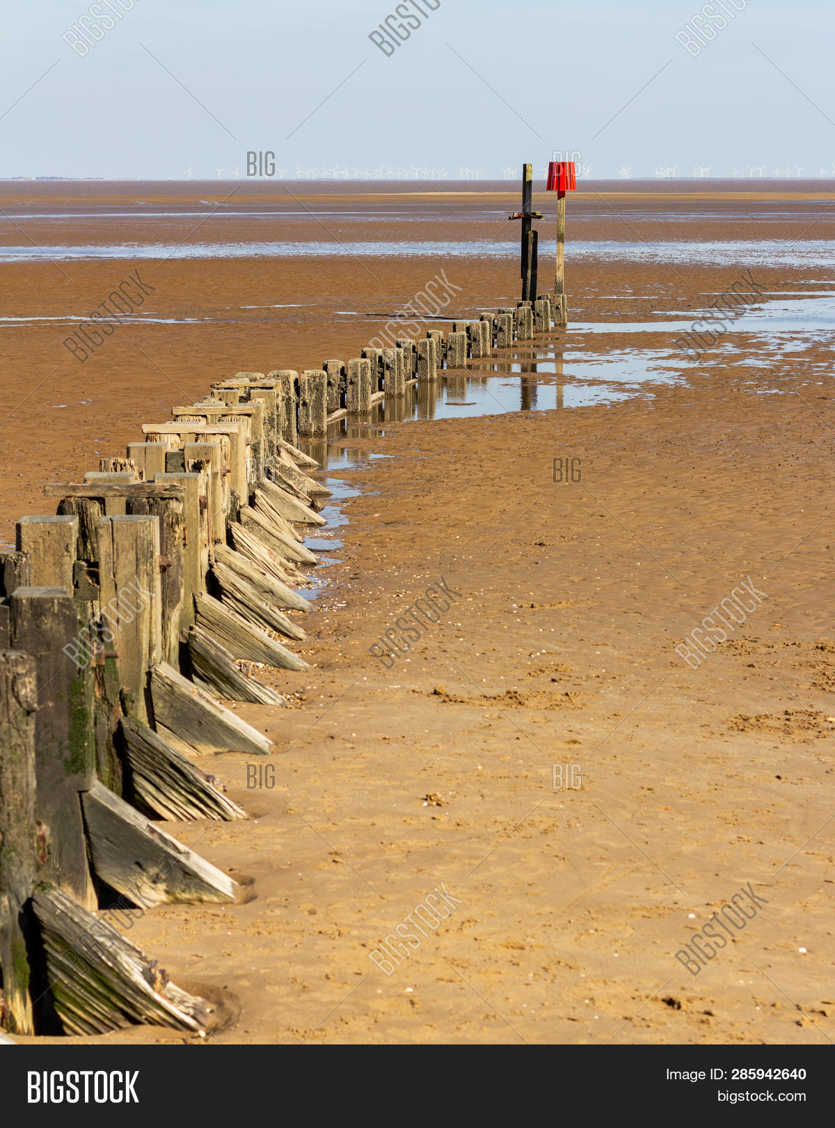Wooden Groyne Curves Image & Photo (Free Trial) | Bigstock