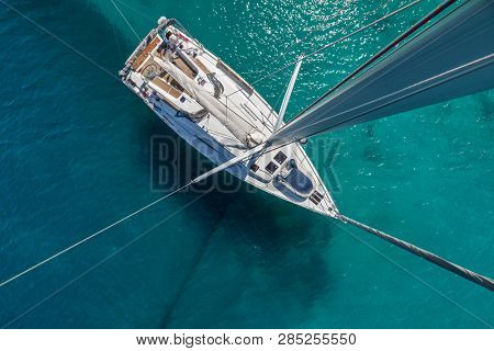 Top View Sailing Boat Image & Photo (Free Trial) | Bigstock