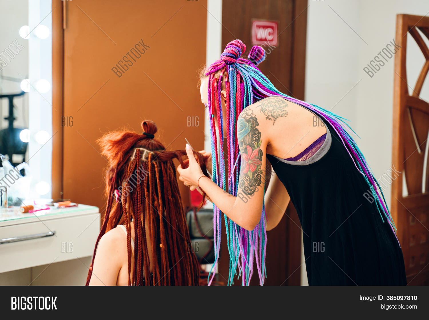 Beautiful Woman Barber Image & Photo (Free Trial) | Bigstock