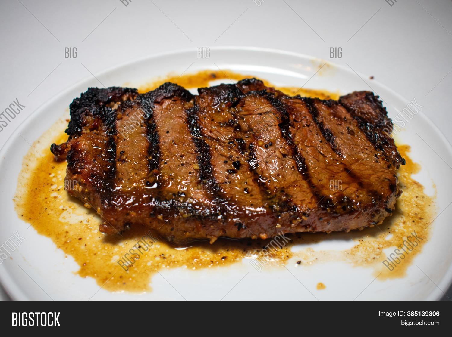 Perfectly Cooked Steak Image & Photo (Free Trial) | Bigstock