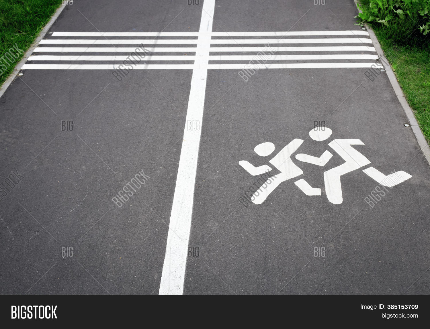 Road White Dividing Image & Photo (Free Trial) | Bigstock