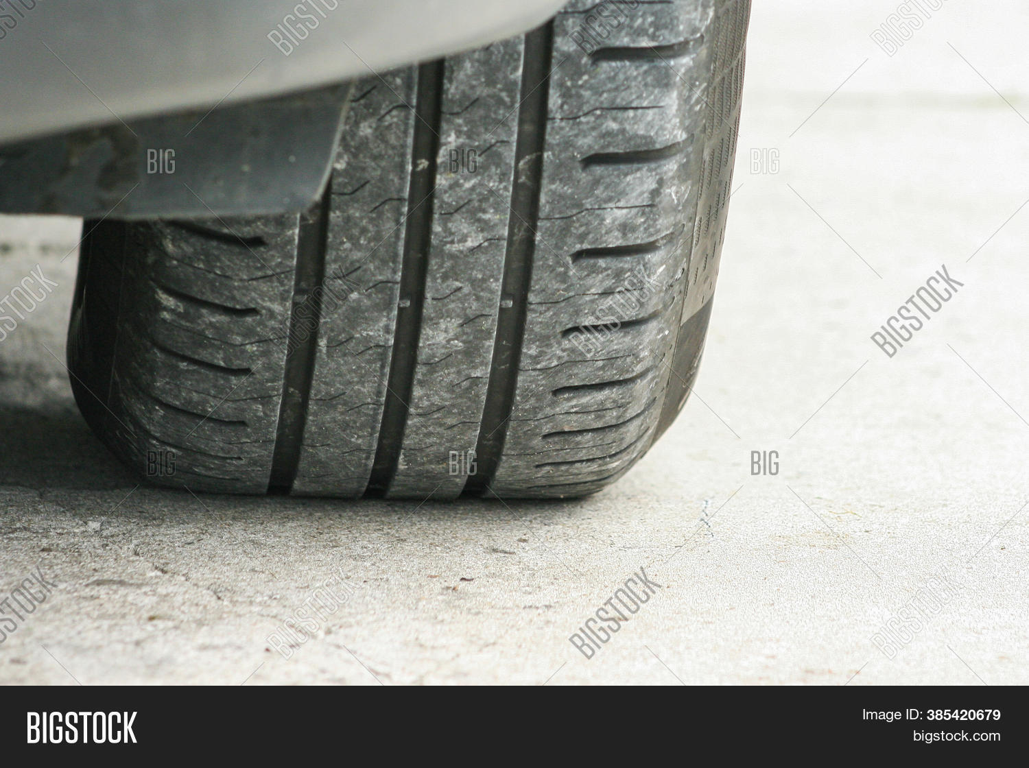 Car Tire Tread Tread Image & Photo (Free Trial) | Bigstock