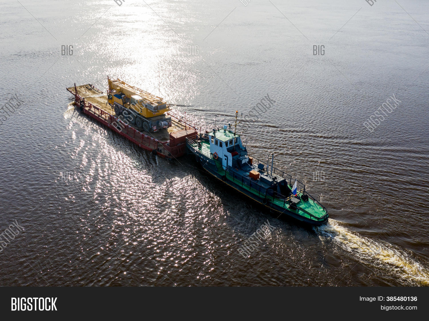 Tug Pushes Barge Image & Photo (Free Trial) | Bigstock