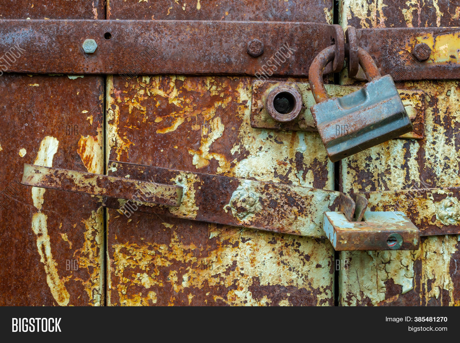 Old Door Old Lock. Old Image & Photo (Free Trial) | Bigstock