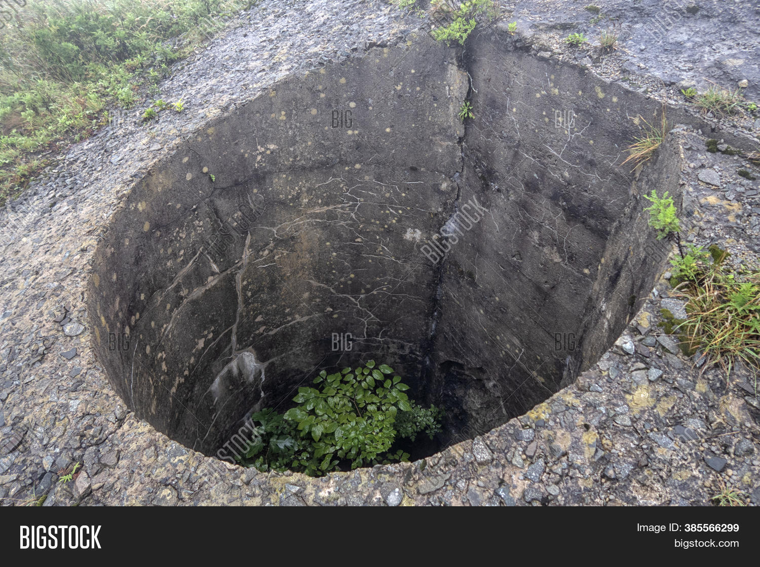 Old Abandoned Bunker Image & Photo (Free Trial) | Bigstock