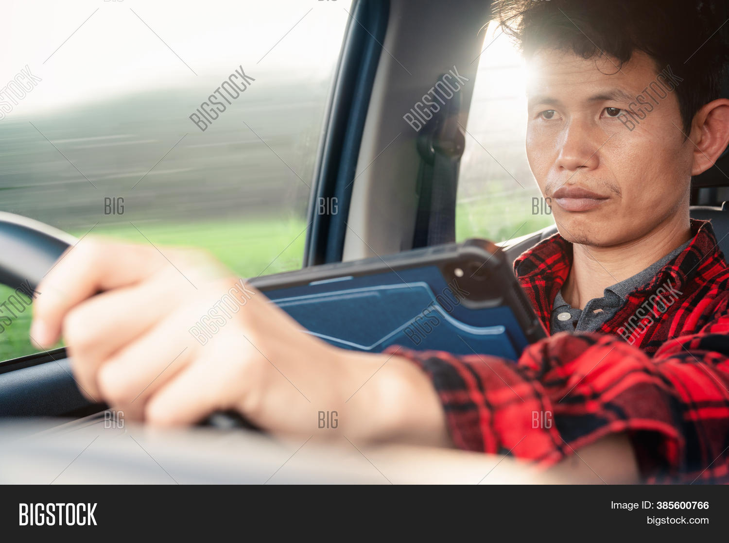 Man Use Tablet Phone Image & Photo (Free Trial) | Bigstock