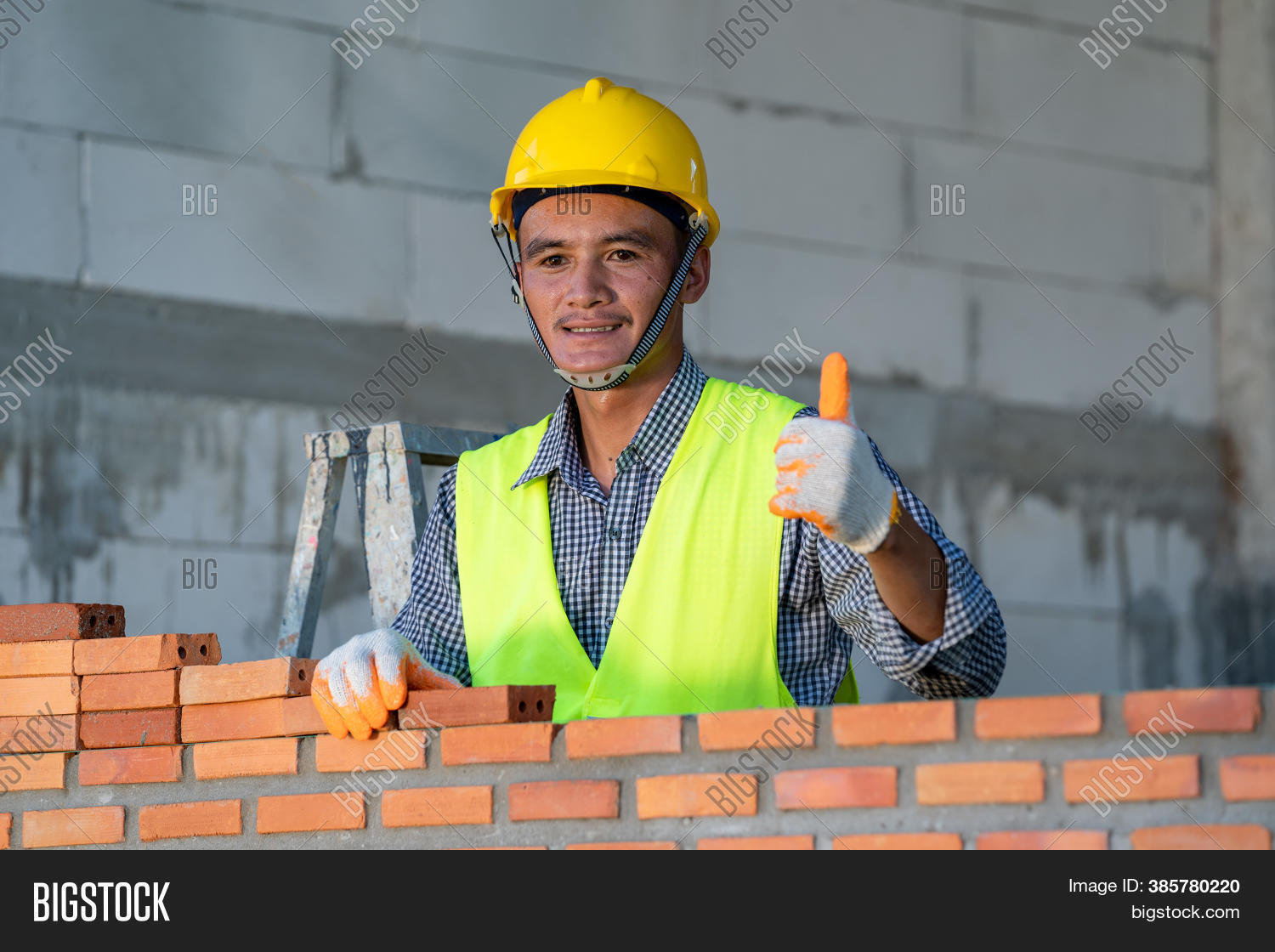 Bricklayer Laying Image & Photo (Free Trial) | Bigstock