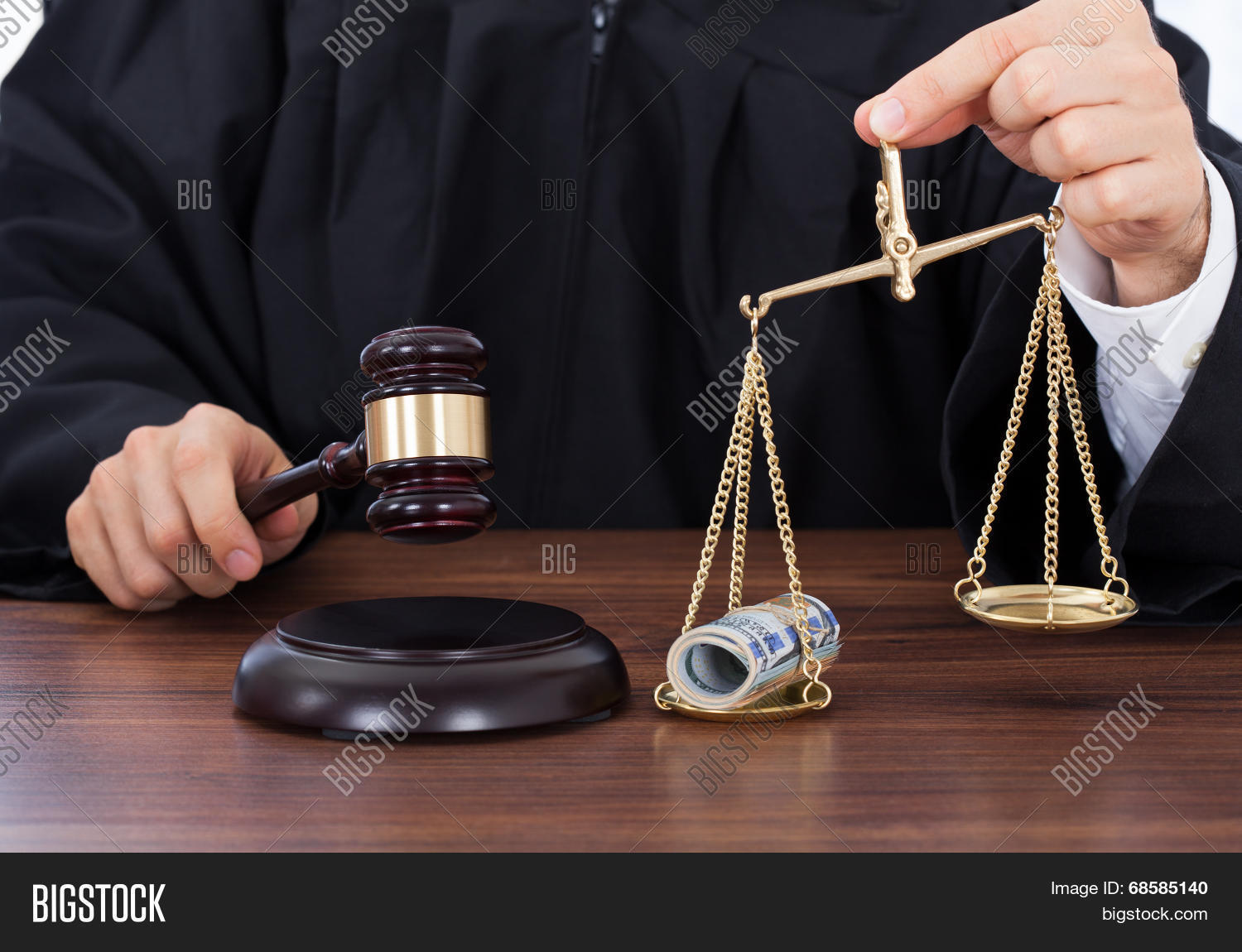 Judge Striking Gavel Image & Photo (Free Trial) | Bigstock