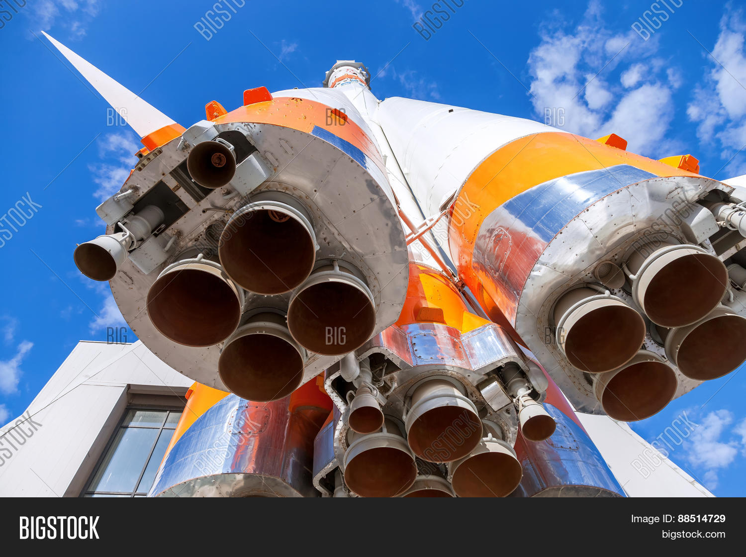 Rocket Engine "soyuz" Image & Photo (Free Trial) | Bigstock