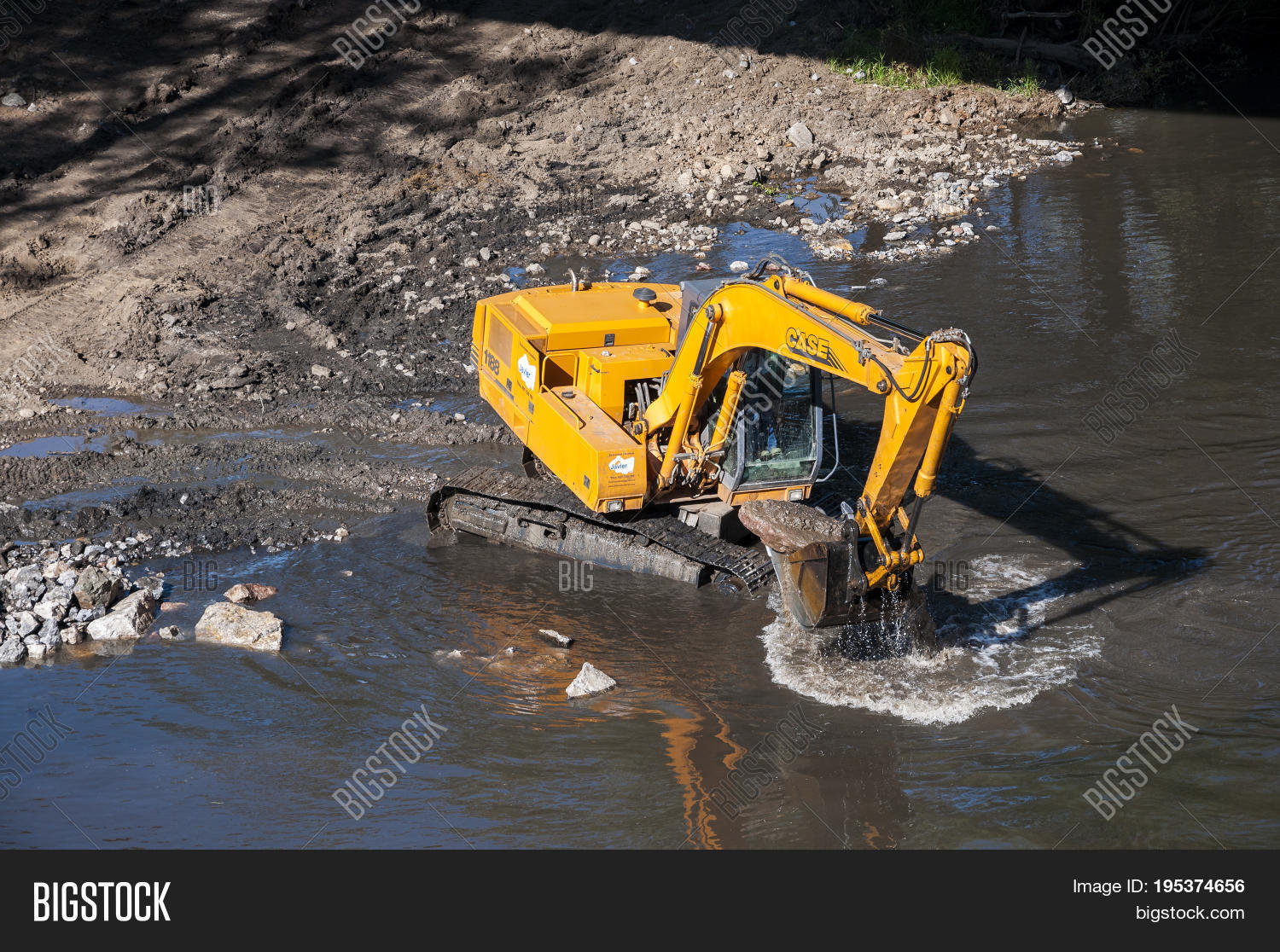 Backhoe Working River Image & Photo (Free Trial) | Bigstock